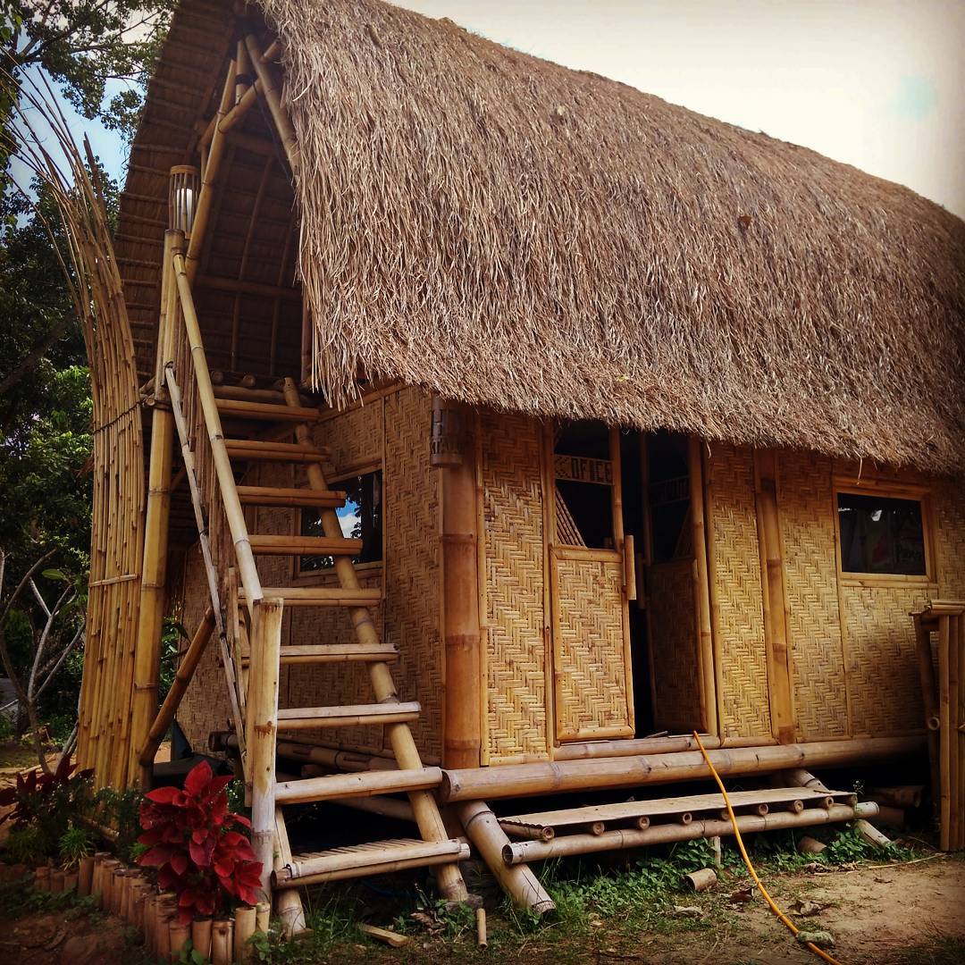 Jasa Rumah Bambu Pegunungan Bintang - Gazebo.Taman.co.id